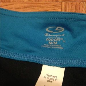 Champion | Pants & Jumpsuits | Athletic Capri Leggings | Poshmark